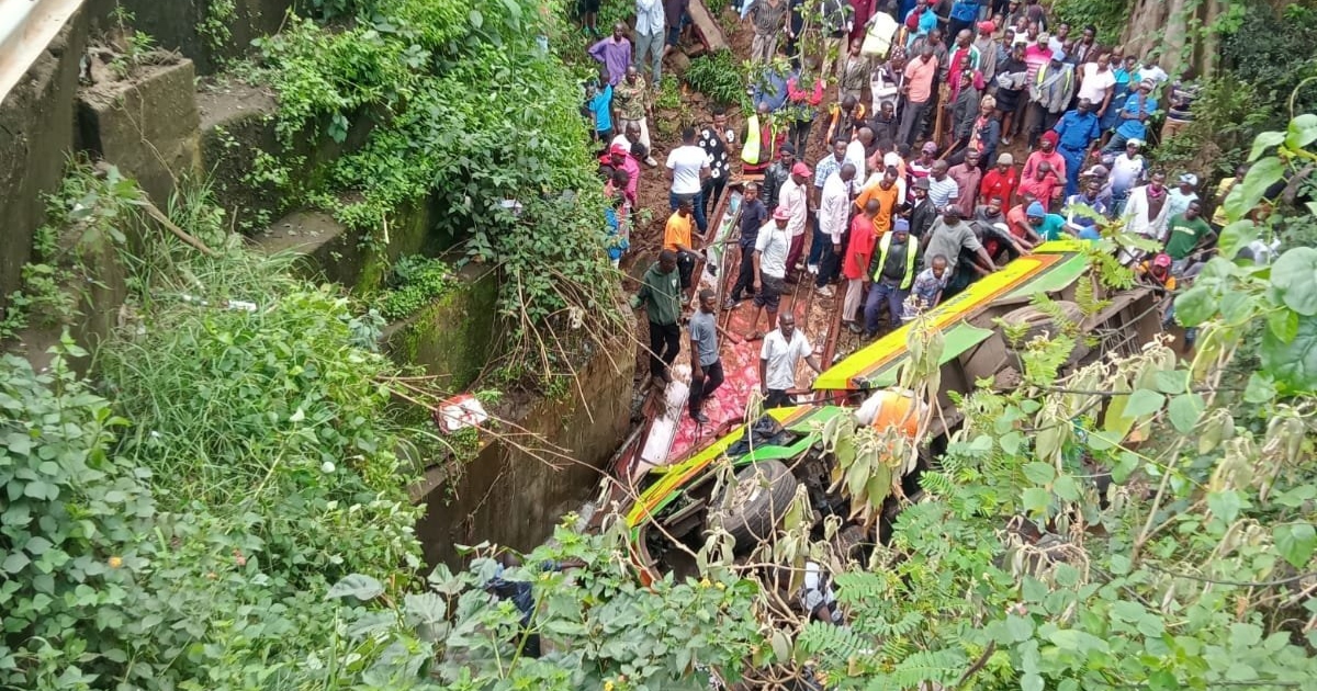8 Killed as Matatu Plunges into Mbagathi River